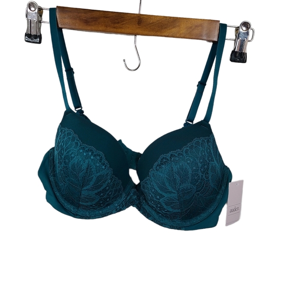 Auden | Intimates & Sleepwear | Nwt Auden The Icon Green Bra | Poshmark